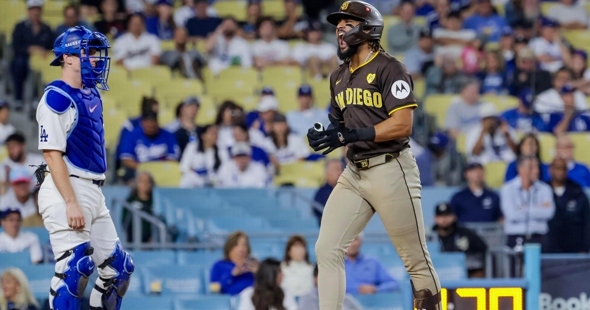 Fernando Tatis convierte el Dodger Stadium en su jardín para que San ...